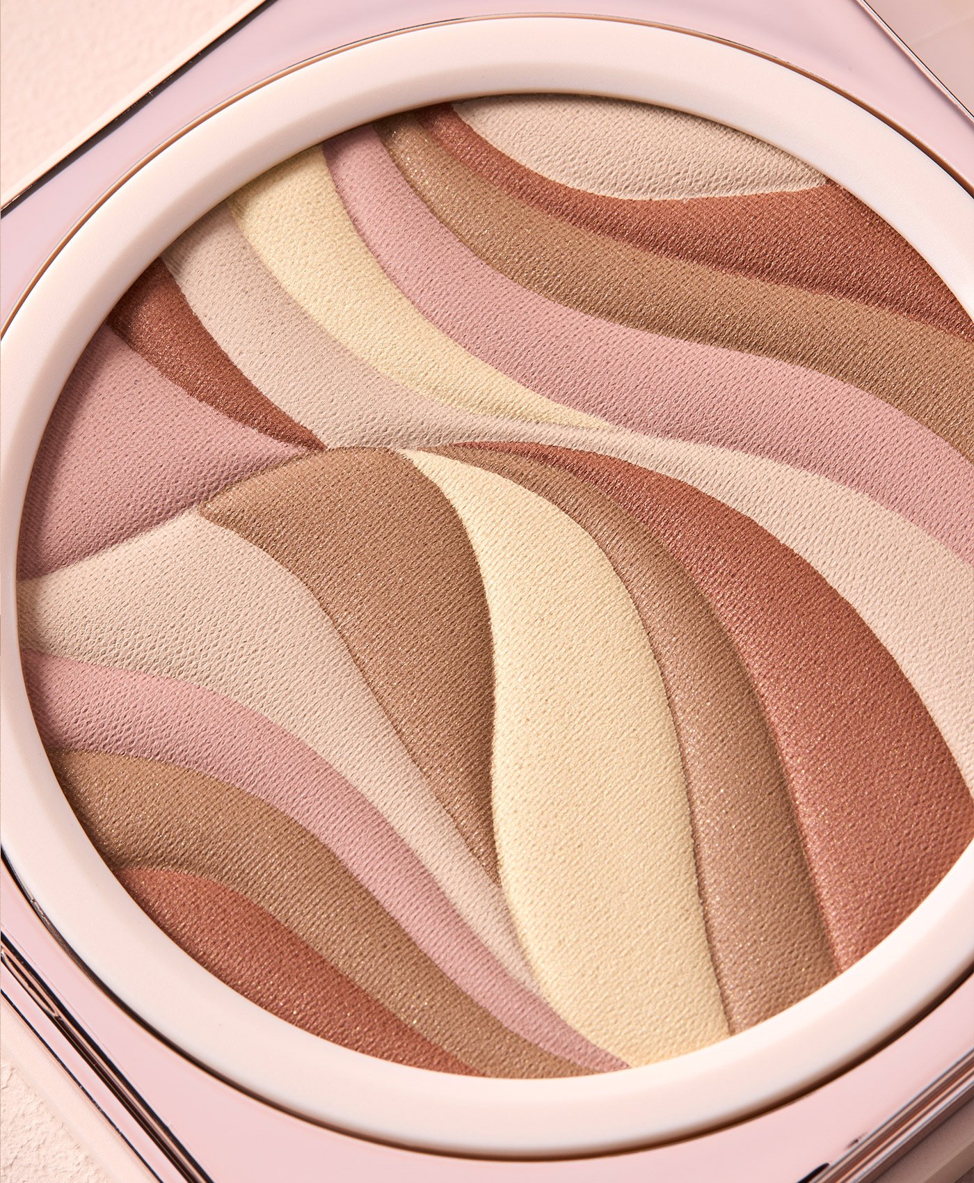 Make up - Defence Color Most Loved, BioNike